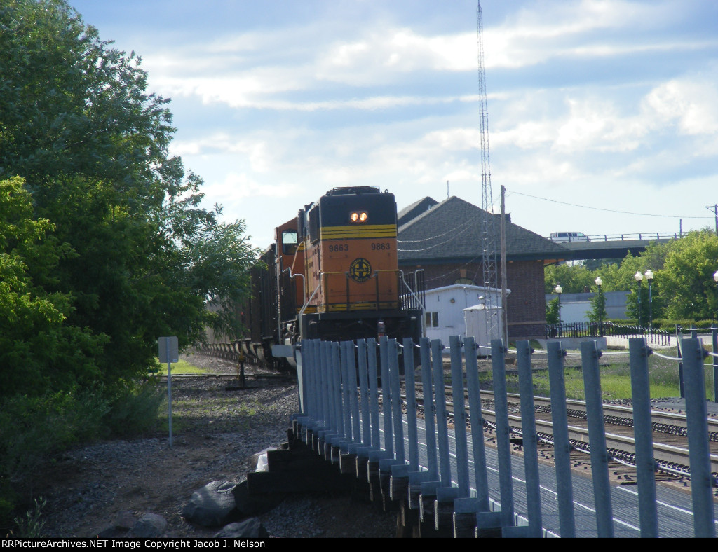 BNSF 9863 (DPU)